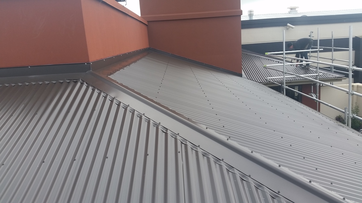 All New roof Cladding Re-roof commercial